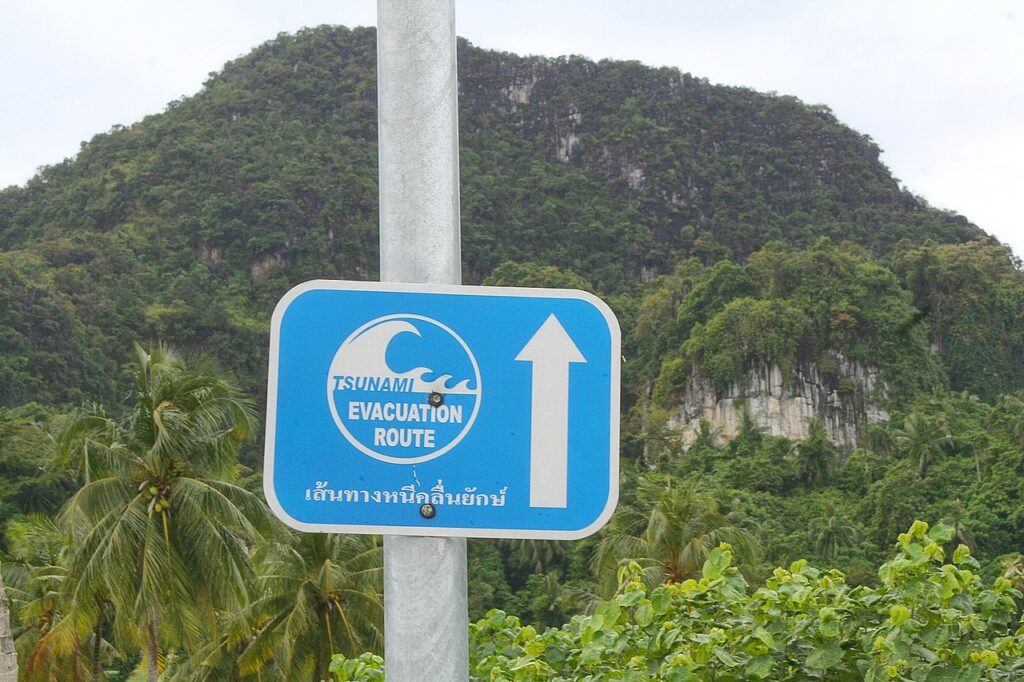 Safe Travels: Tsunami Safety Tips – A Thousand Miles Journey